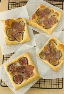 Fig, Brie, & Prosciutto Tarts — La Fuji Mama